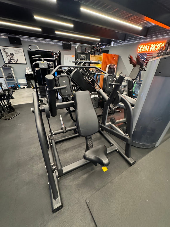 PLATE-LOADED LAT PULLOVER MACHINE – Temple of Gainz